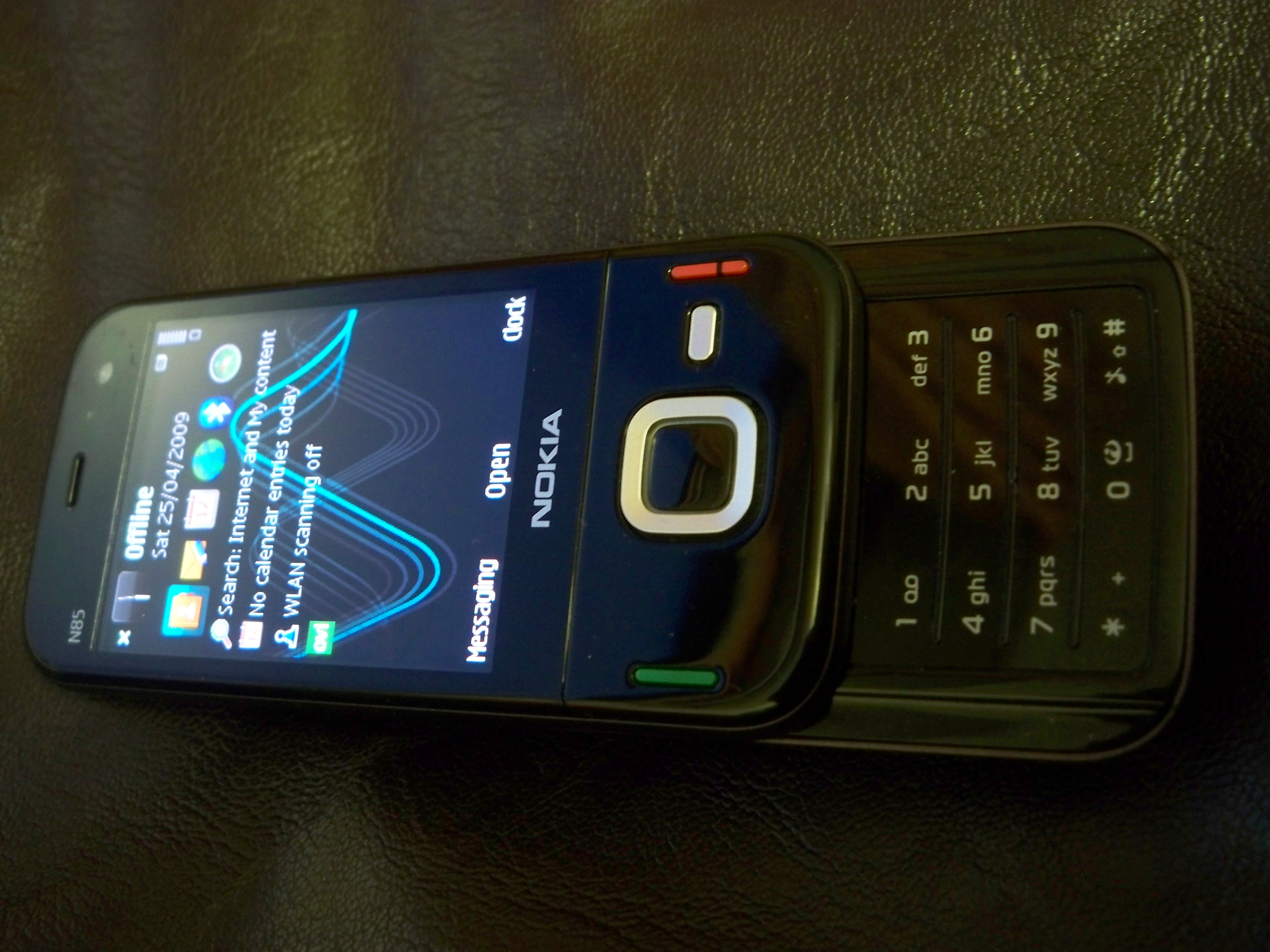 Nokia N85: Image Review