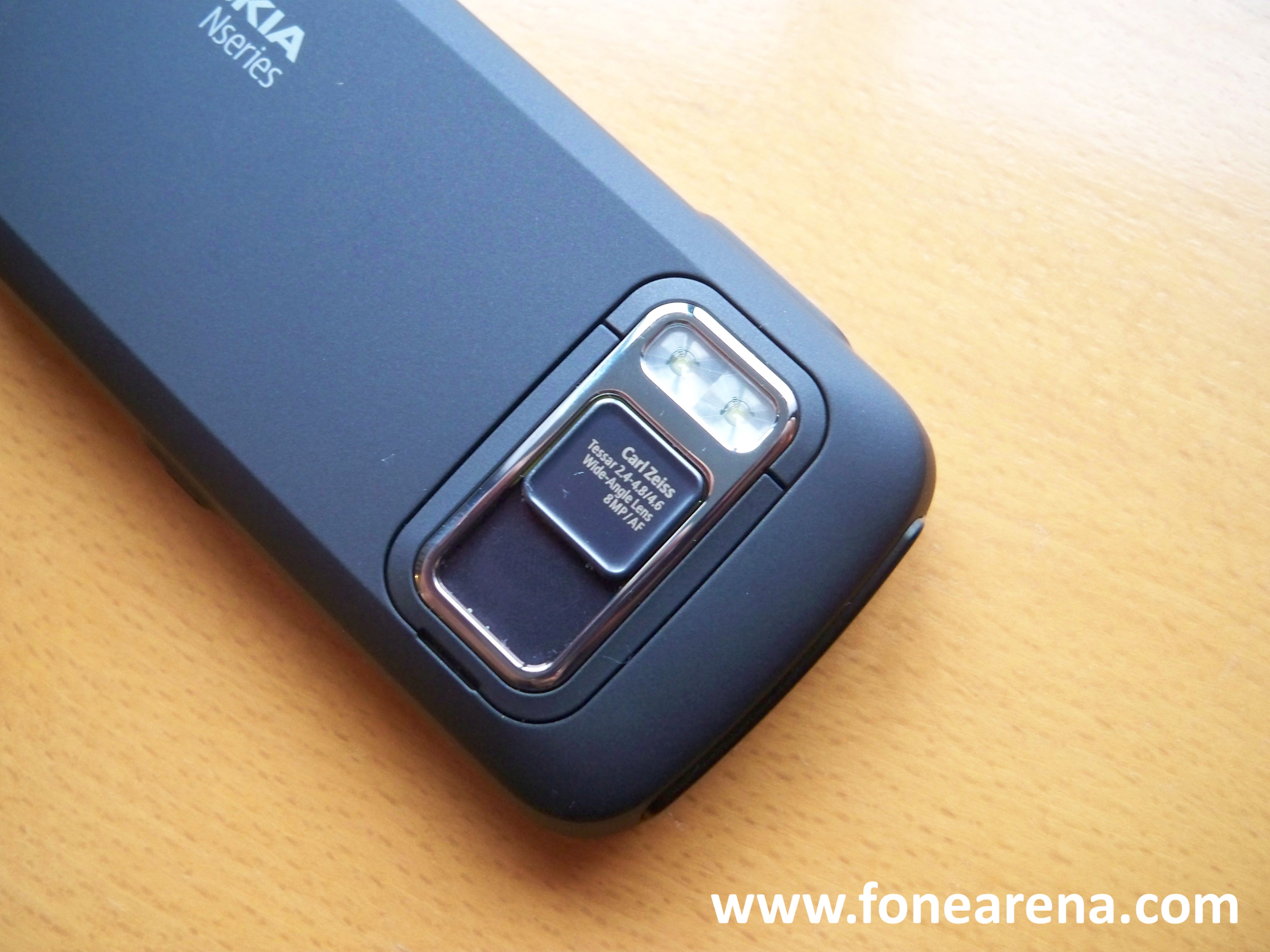 Black Nokia N86 8MP Picture Gallery