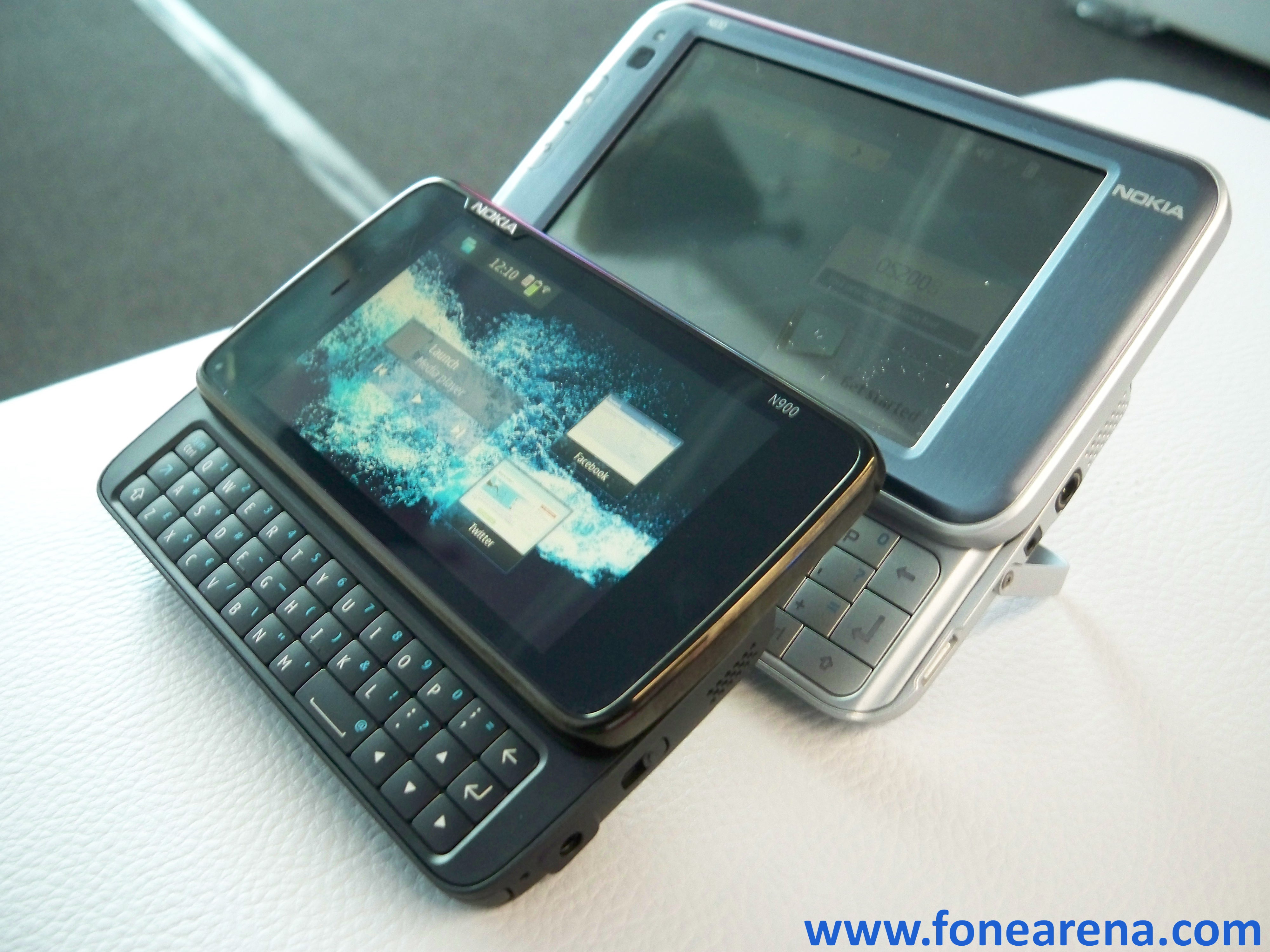 Nokia N900 Photo Gallery And N810 Comparison