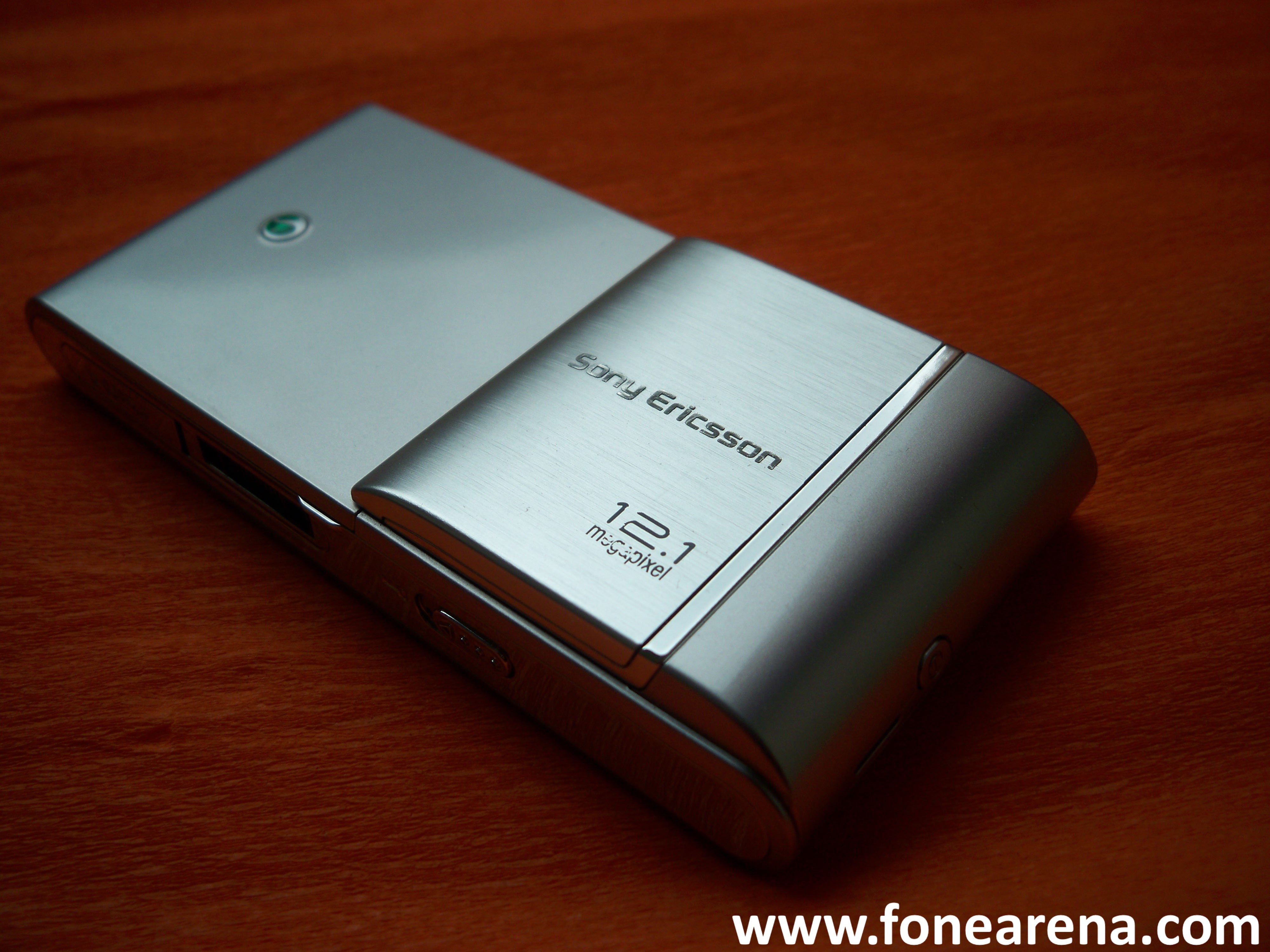 Techelectronics: Sony Ericsson Satio (Idou) Photo Gallery