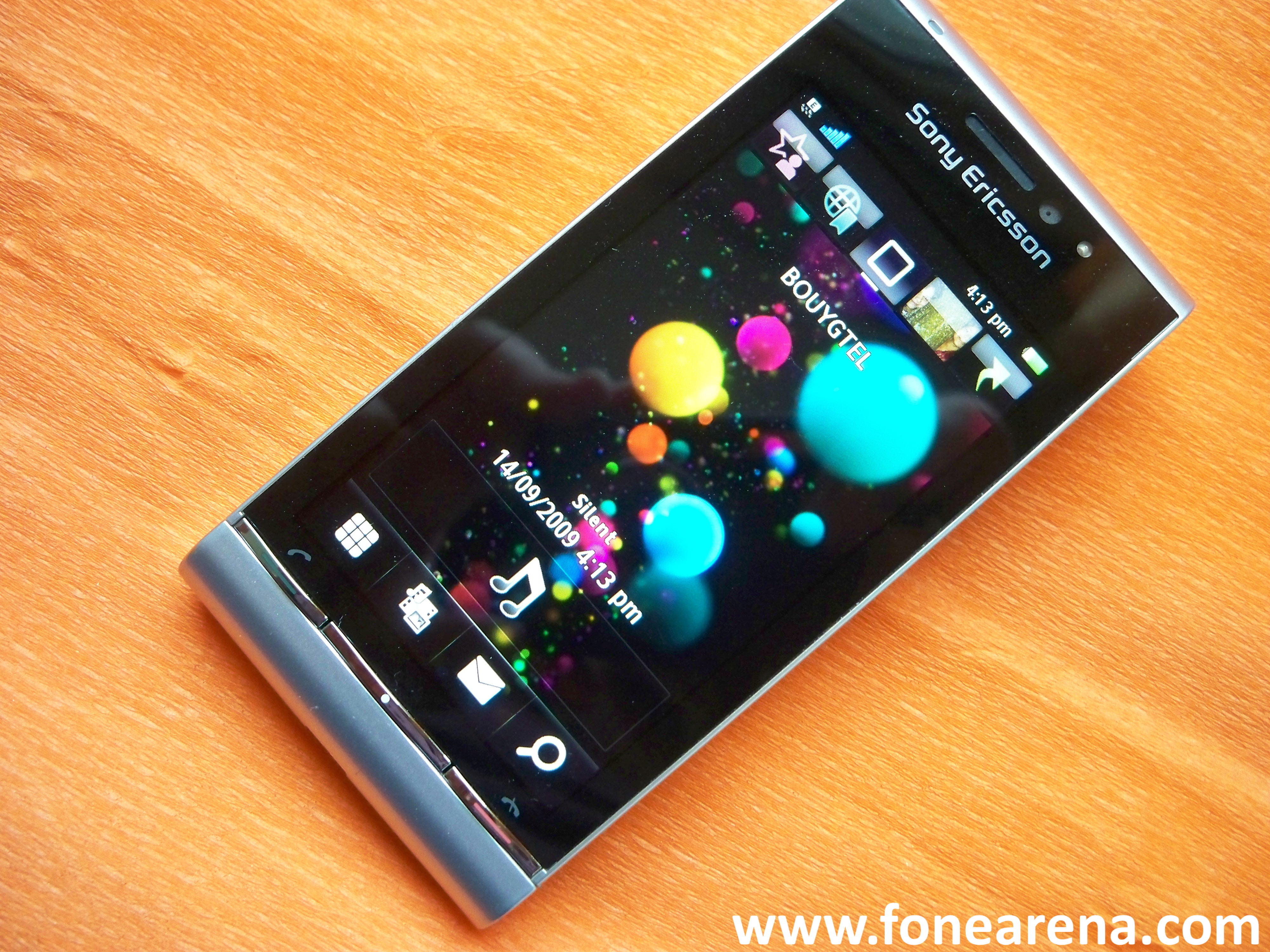 Sony Ericsson Satio (Idou) Photo Gallery