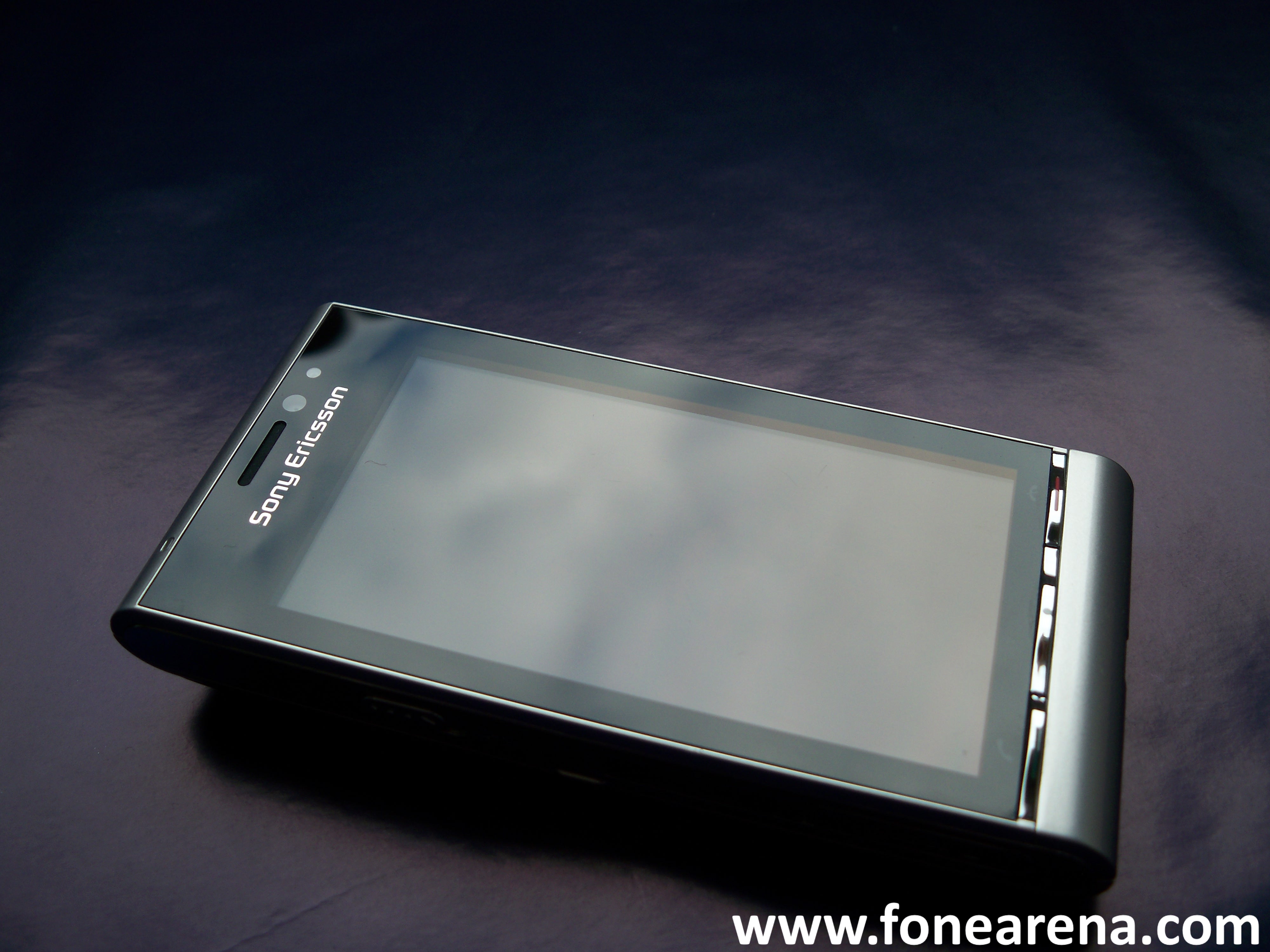 Sony Ericsson Satio (Idou) Photo Gallery